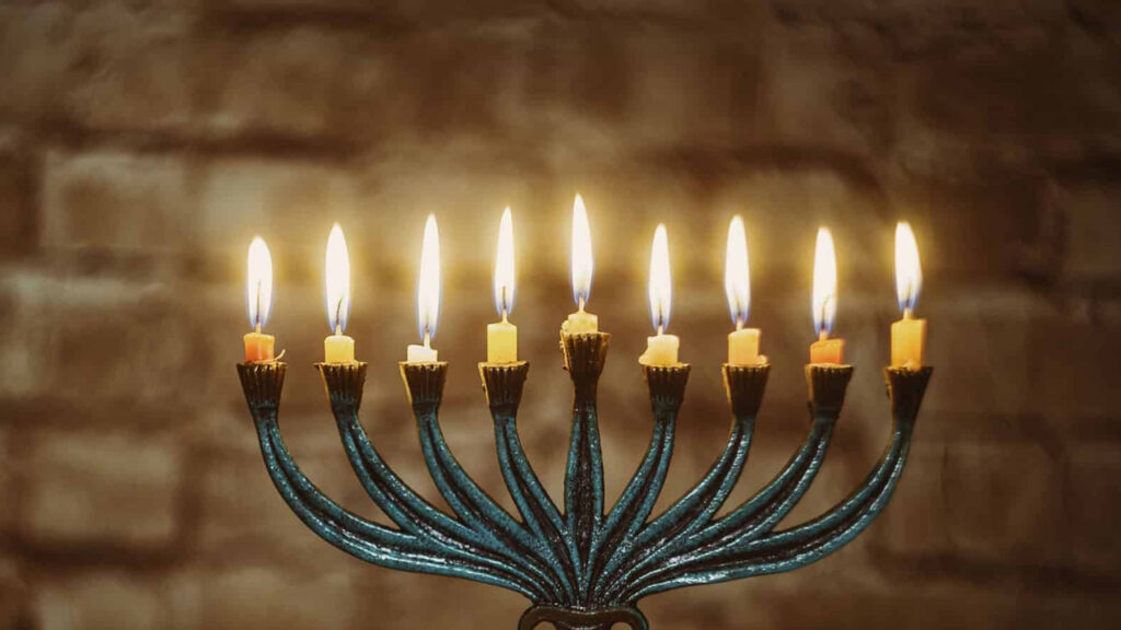 A History Of The Hanukkah Menorah - Chosen People Ministries